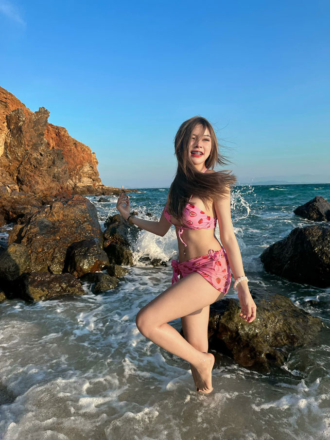 ส่องวาร์ป น้องมายมิ้นท์ เน็ตไอดอลสาวสวยเซ็กซี่ยั่วสายแดนซ์หุ่นเอวหวาน