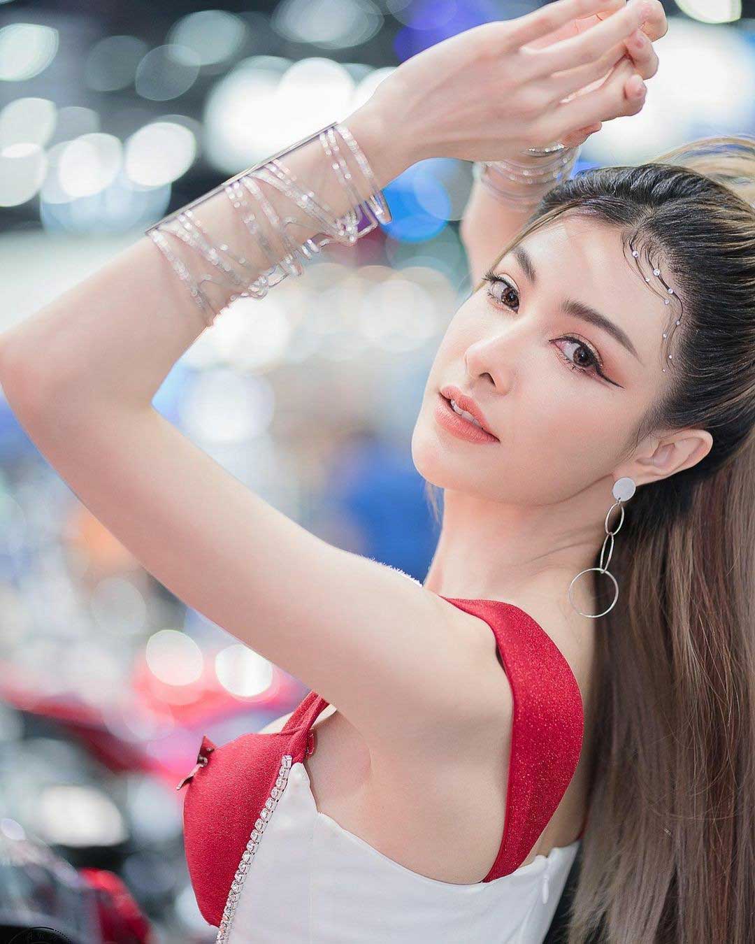 ส่องวาร์ป น้องมัดไหม นางแบบสาวสวย Onlyfans สายเซ็กซี่แซ่บ หุ่นเอ็กซ์