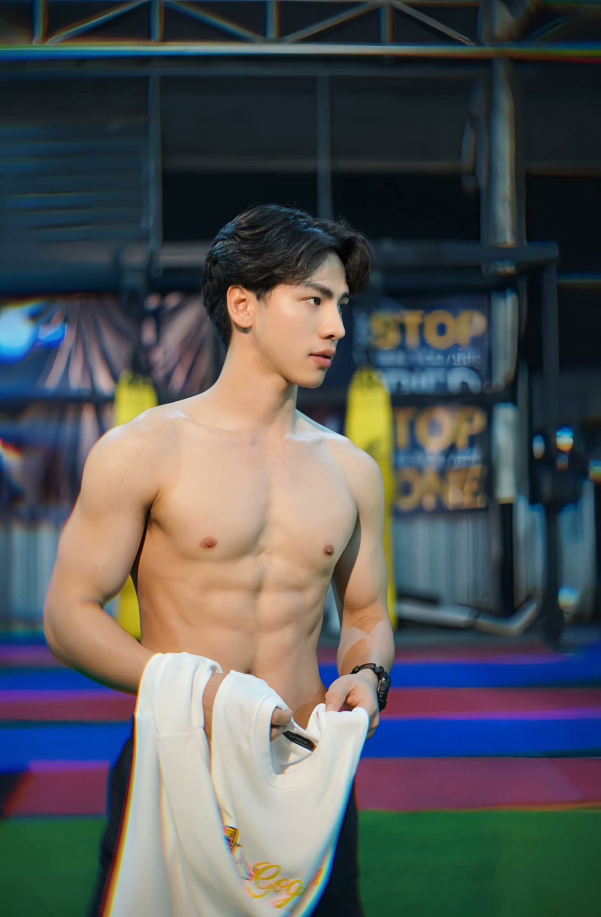 ส่องวาร์ป เคนโด้ Apisit Nunta นายแบบหนุ่มเชียงใหม่ หน้าใส ซิกแพคสวย